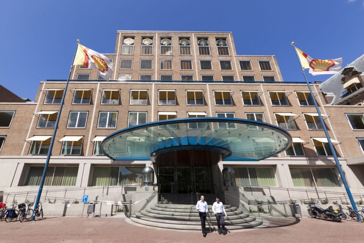Shell: Bye bye Niederlande – Shell-Aktionäre stimmen für Umzug von Den ...